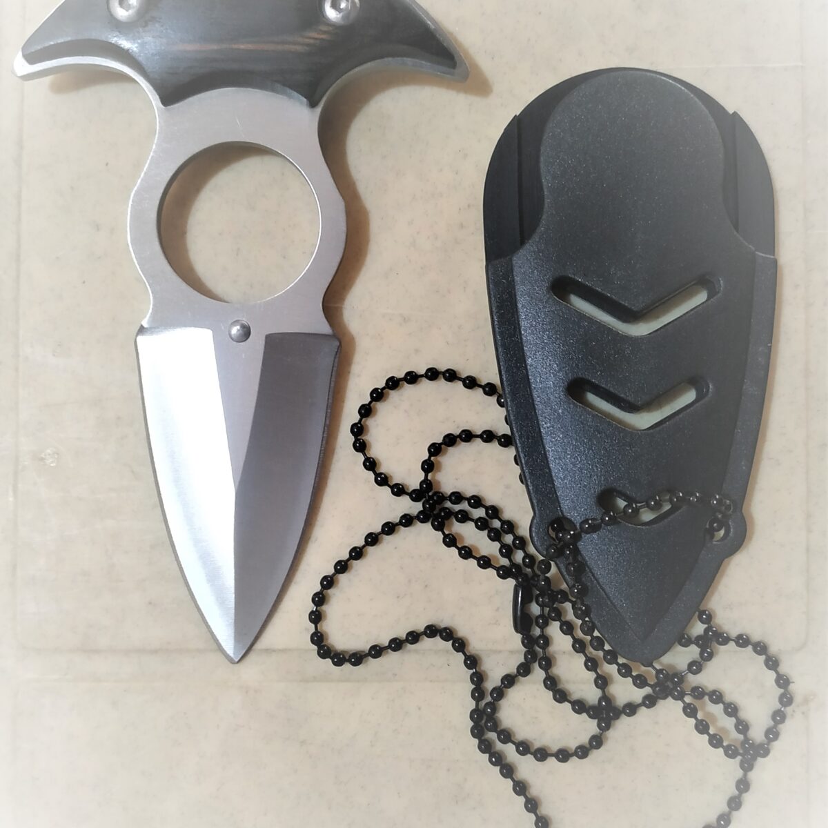 Neck Knives – KNIVESINDIA